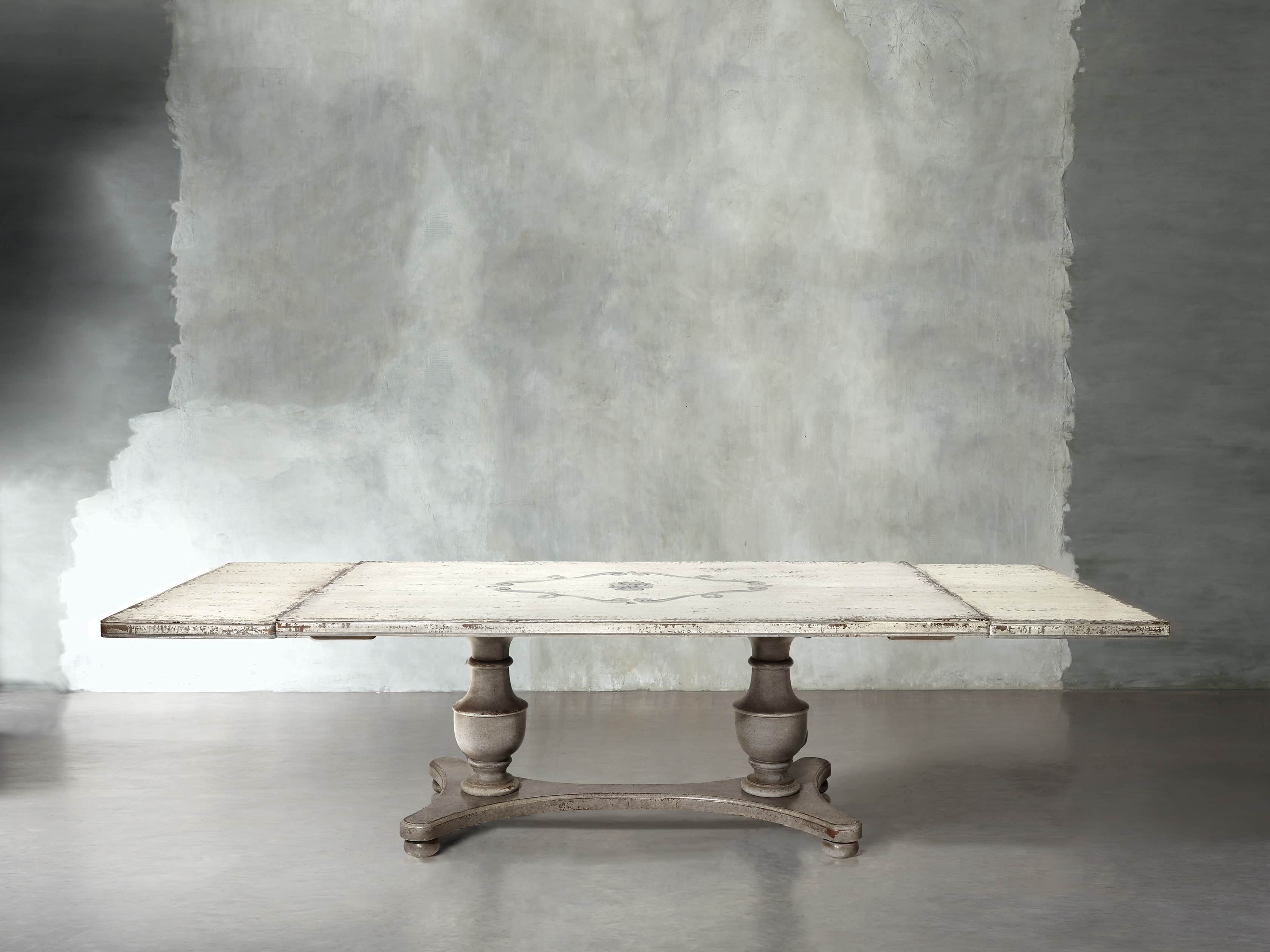 Biancca Center Scroll Bell’Arte Dining Table – Vivo Lamp
